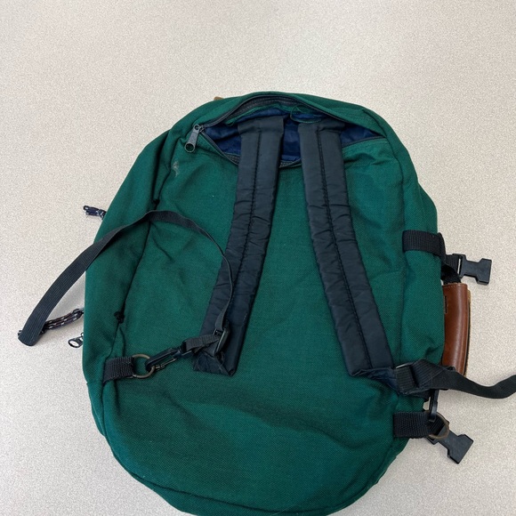 Jansport | Bags | Vintage Jansport Leather Backpack Briefcase Forest ...